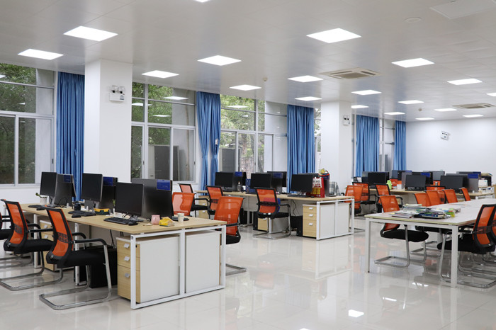 ELC Office-Shantou University English Language Center